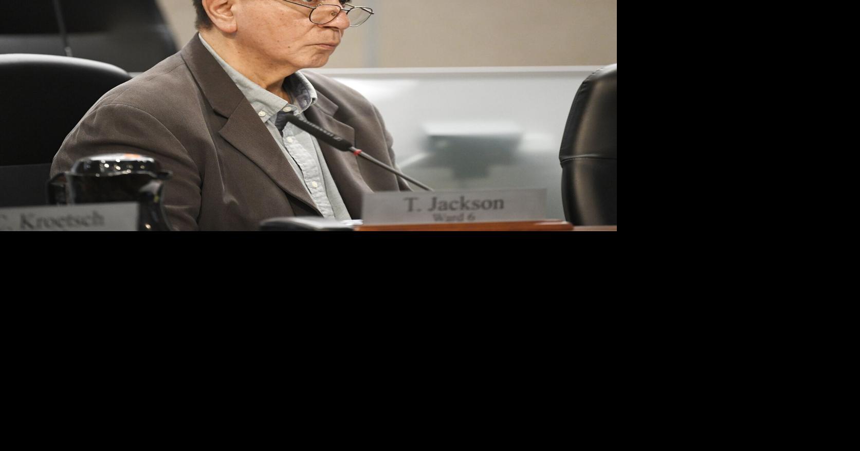 Hamilton councillors add full-time position to offices