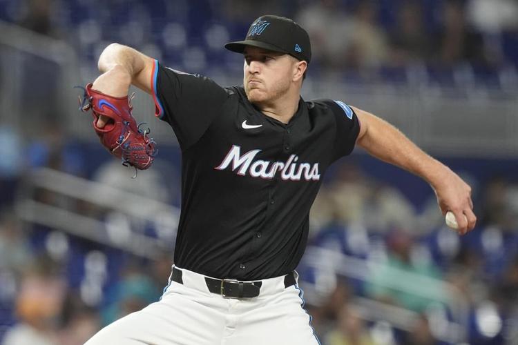 Tim Anderson's RBI single in 10th leads Marlins past Mariners 3-2 for ...