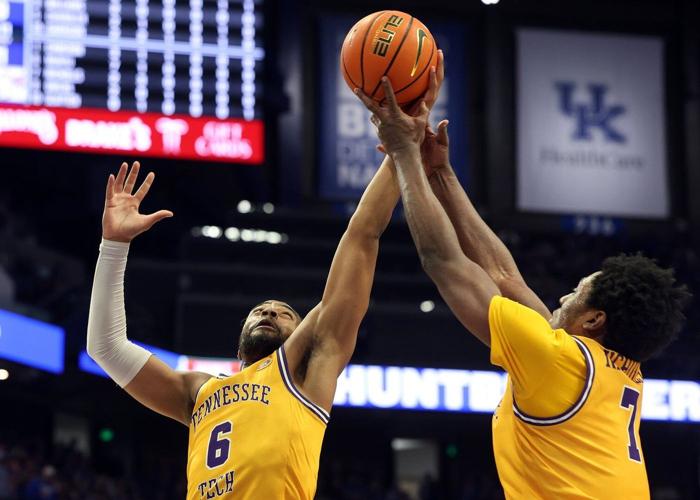 Aberdeen, Oweh, Noah lead No. 19 Kentucky to a 104-54 victory over ...