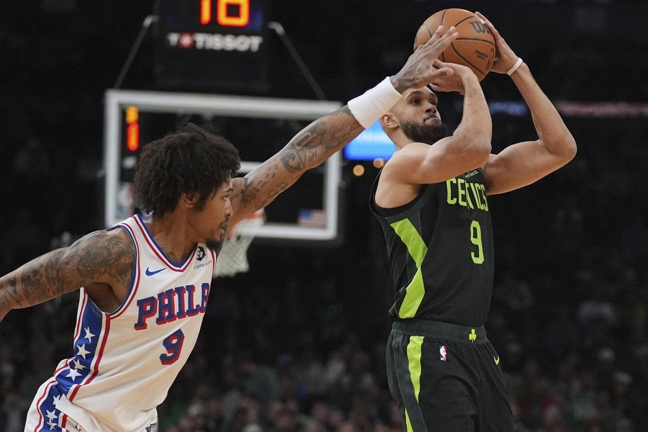 Celtics' Derrick White leaves in 1st half vs. 76ers with tooth injury ...