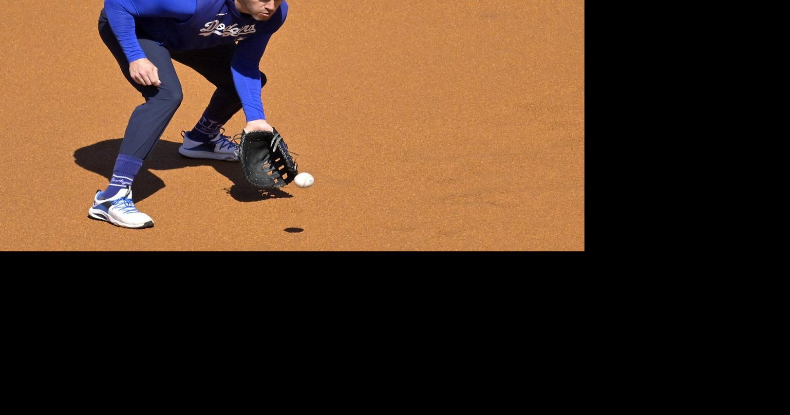 Freddie Freeman returns to Dodgers' lineup after missing 9 games with ...