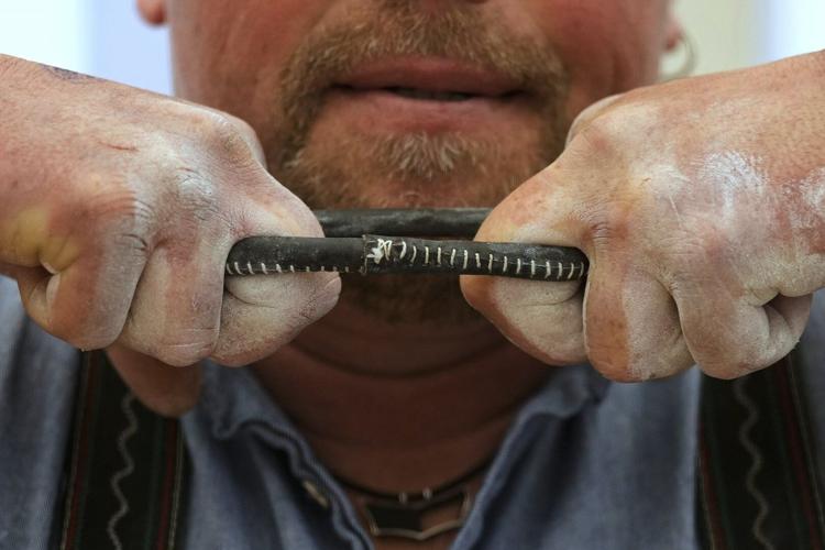Bloody fingers are just part of the game in this traditional German sport