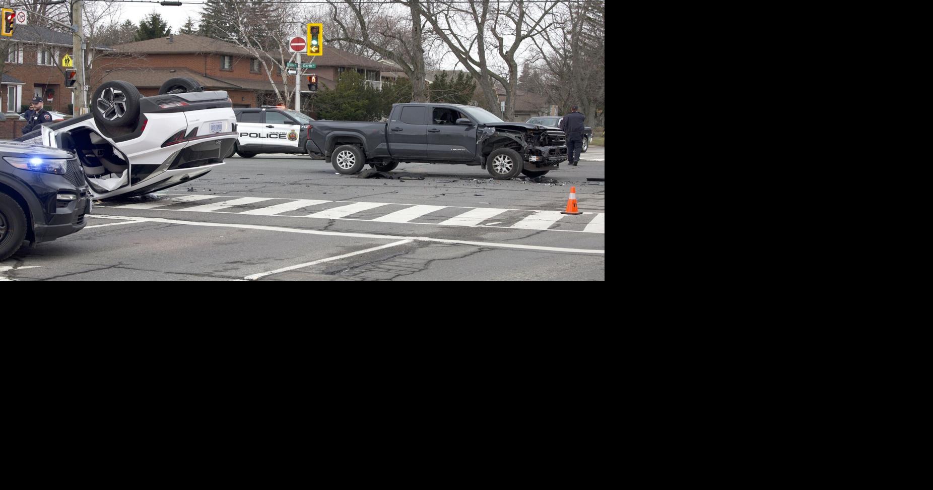 West Hamilton Mountain crash sends two to hospital