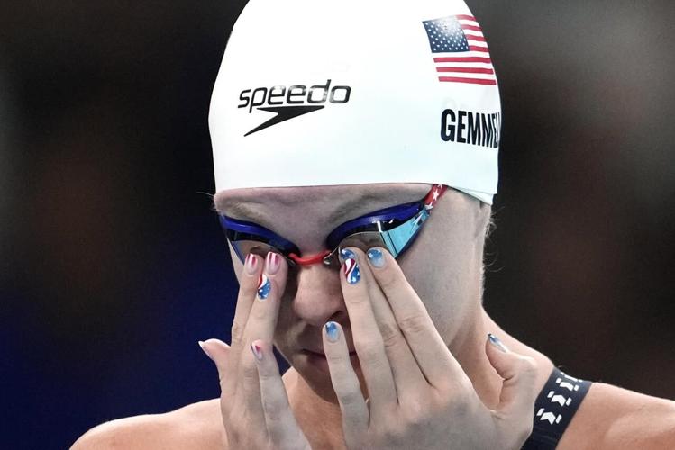 PHOTO COLLECTION: Paris Olympics Nail Art
