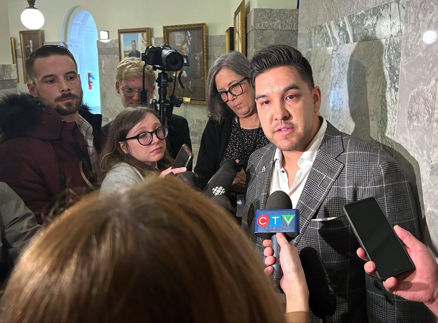 Independent Alberta legislature member says he isn't joining ...