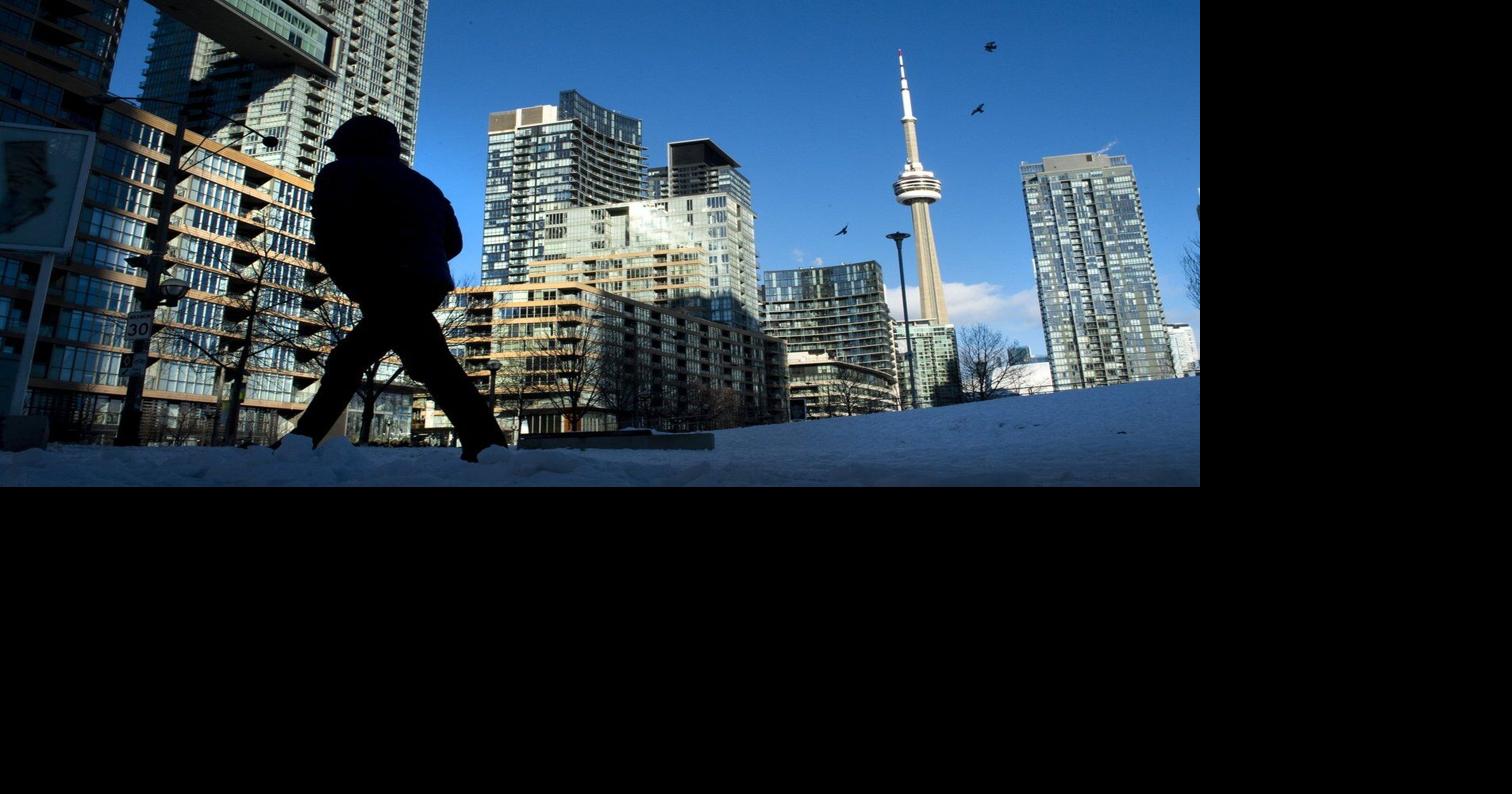 Canadian mortgage delinquency rate falls for first time in three years ...