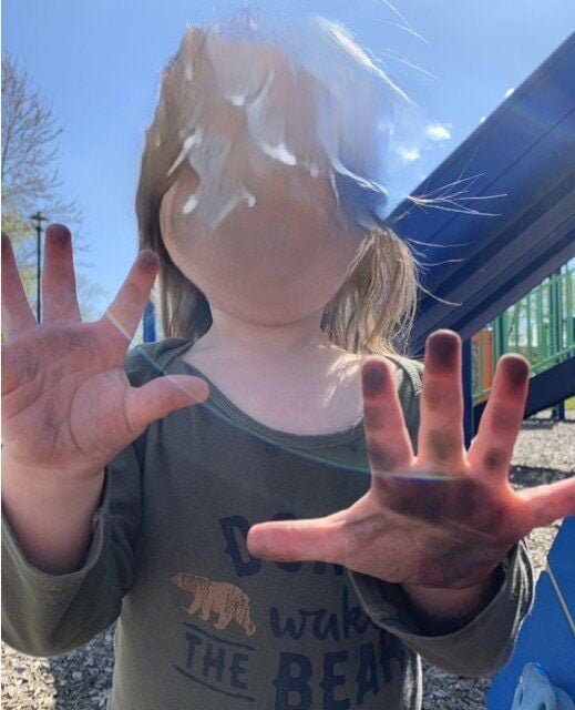 Lower city Hamilton residents plead for action on black soot