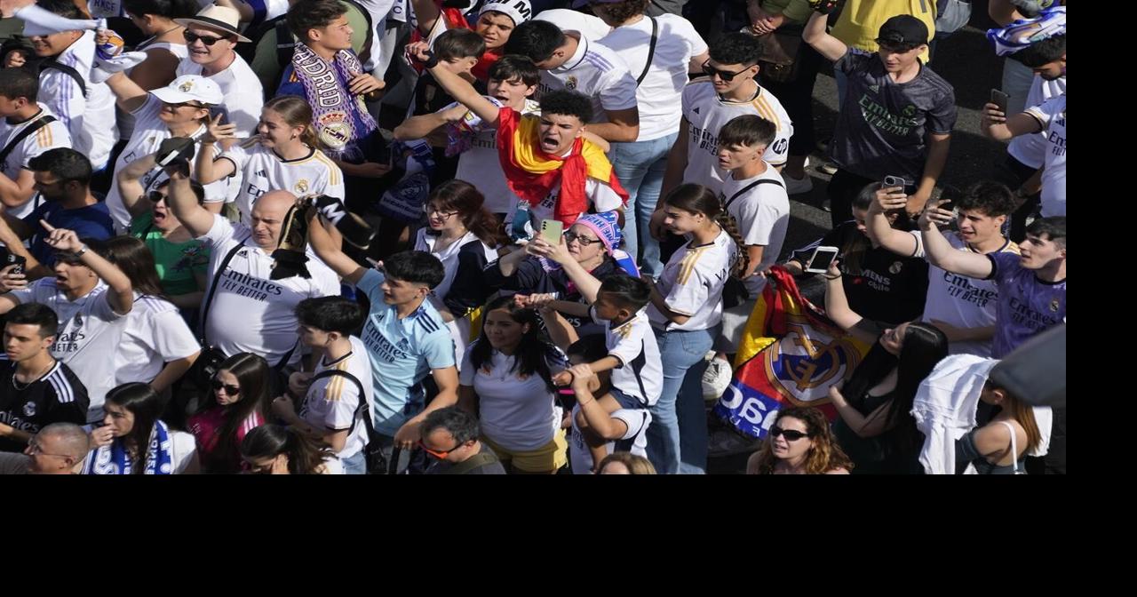 Real Madrid celebrates Spanish league title with fans after reaching ...