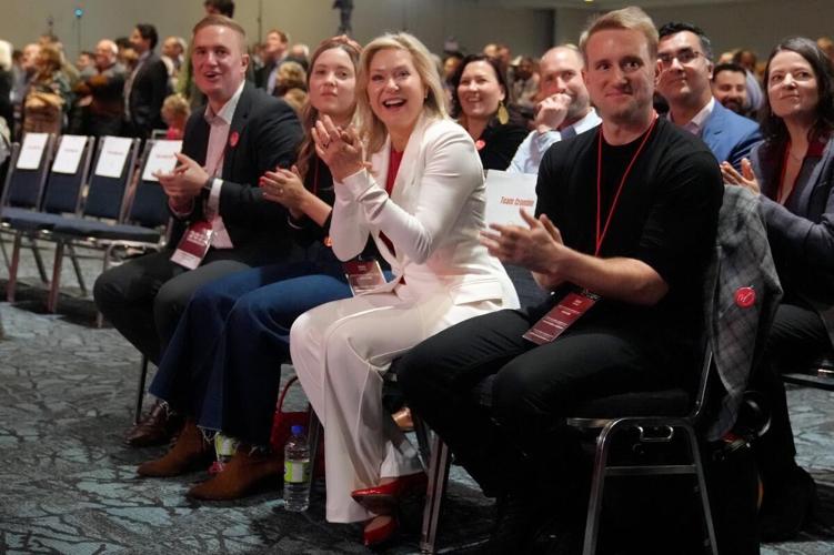 Bonnie Crombie wins Ontario Liberal leadership