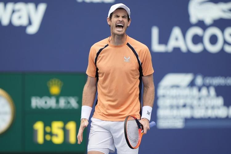 Andy Murray beats weary Matteo Berrettini to advance at the Miami Open