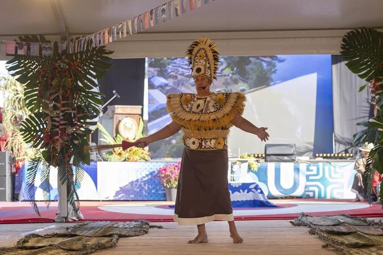 Singing, ceremonies and straw hats: Olympics opening ceremony in Tahiti centers Polynesian culture