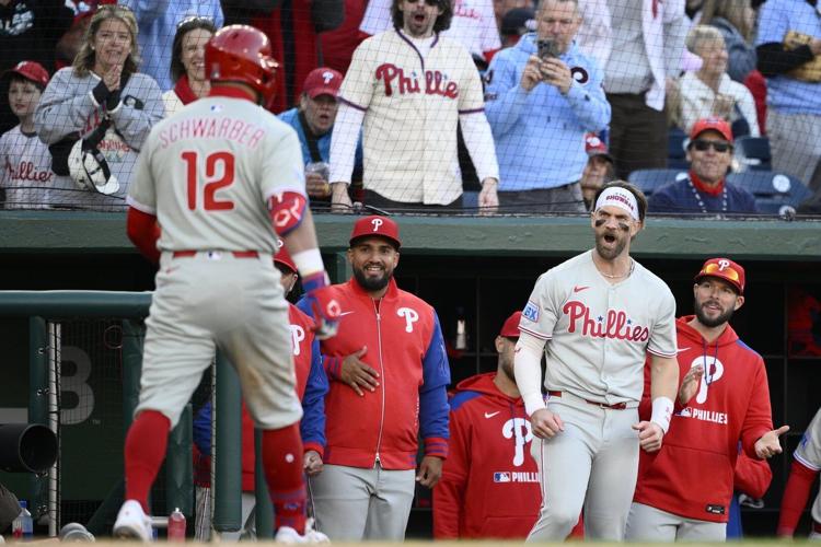 Bryce Harper hears boos again at Nationals Park and homers again on opening day for the Phillies