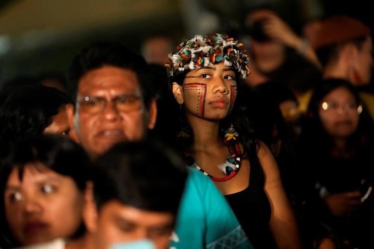 Brazilian Indigenous women use fashion to showcase their claim to ...