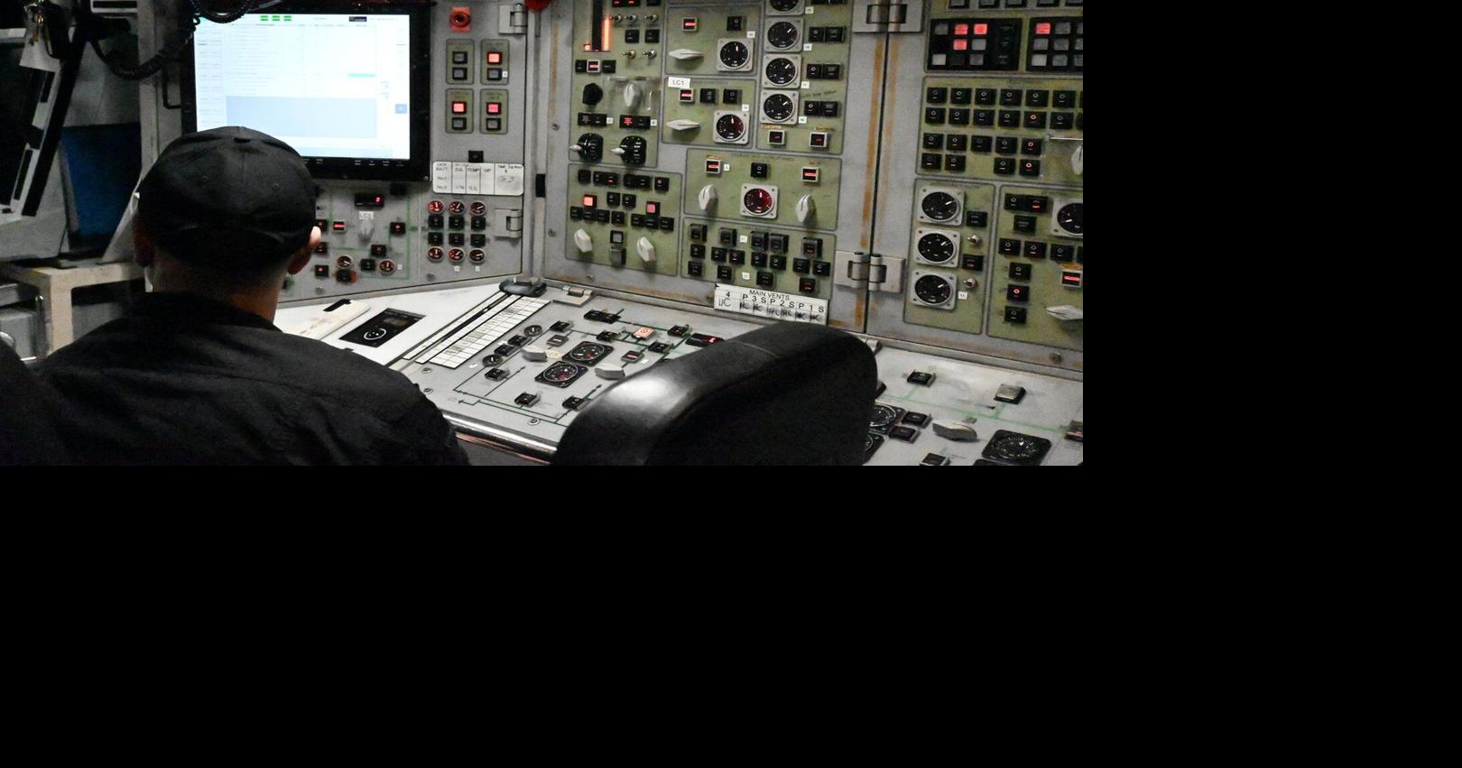 Here's a look inside Royal Canadian Navy submarine HMCS Corner Brook