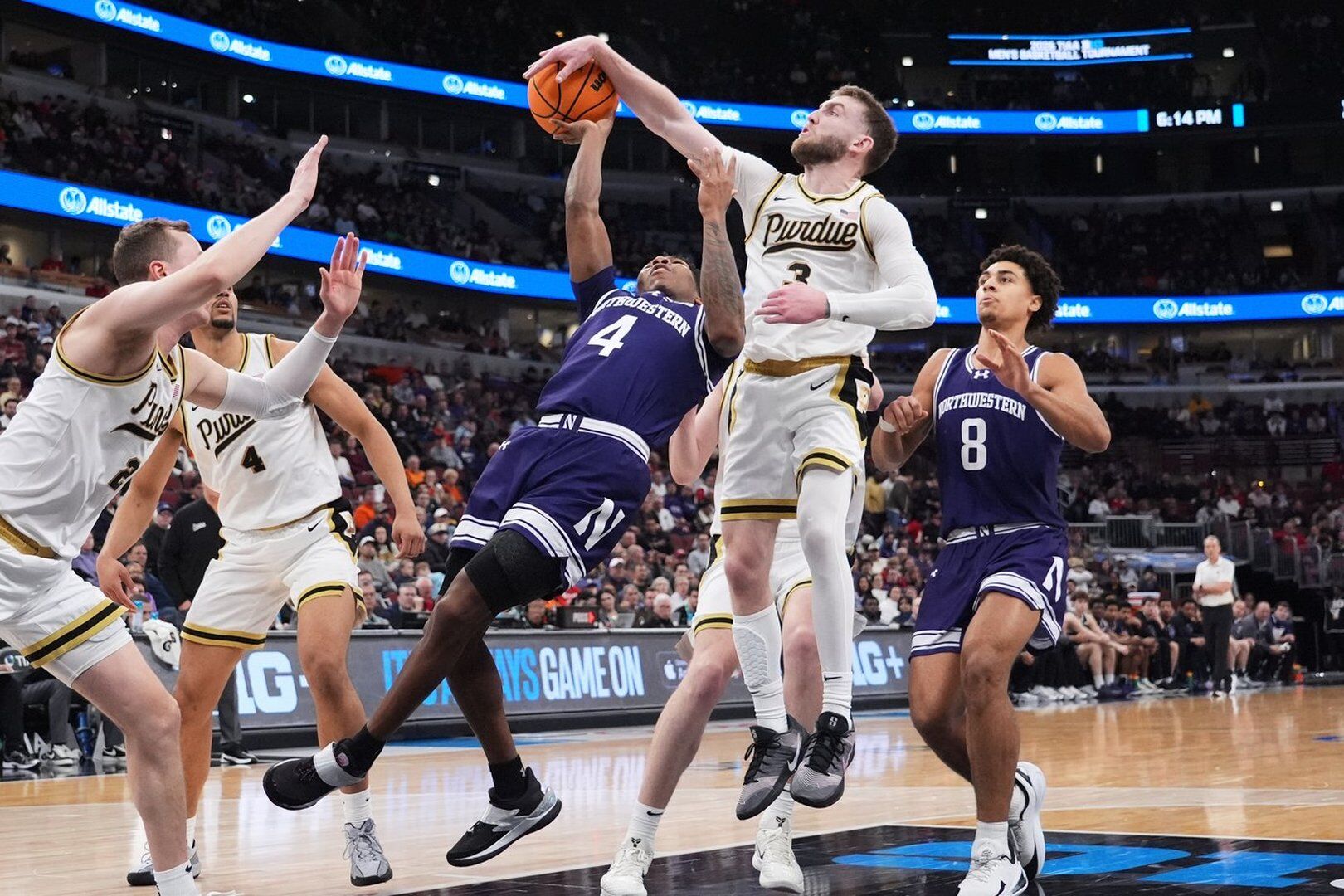 Purdue guard Braden Smith moves closer to Bobby Hurley for NCAA career ...