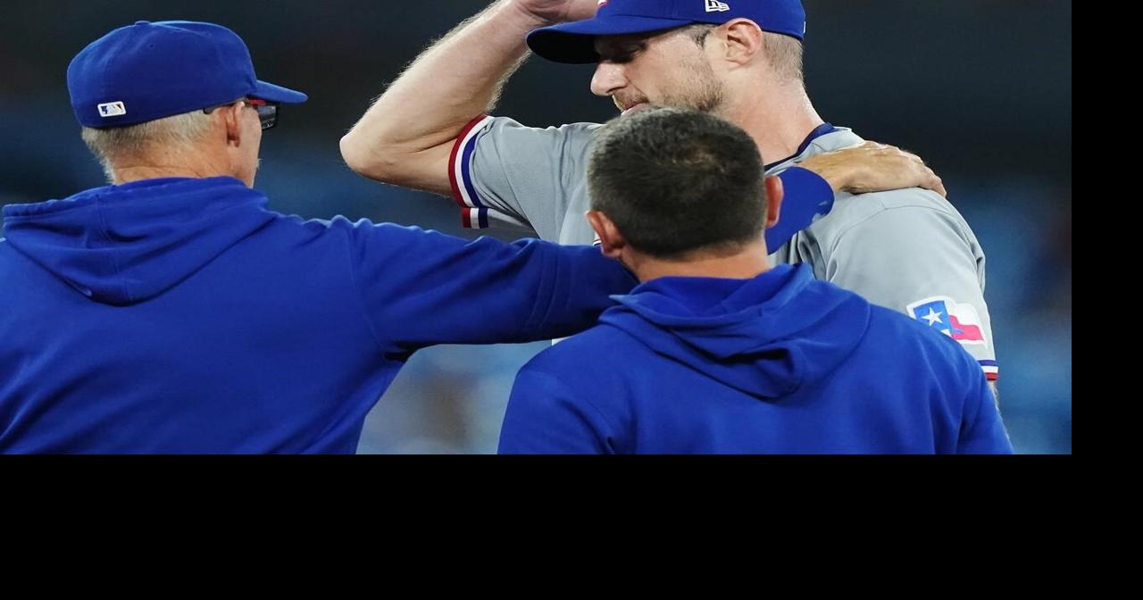 Rangers' Max Scherzer leaves against Blue Jays because of triceps spasm