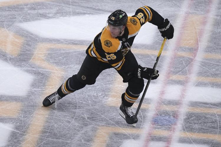 Leafs nab centre Scott Laughton, defenceman Brandon Carlo ahead of NHL ...