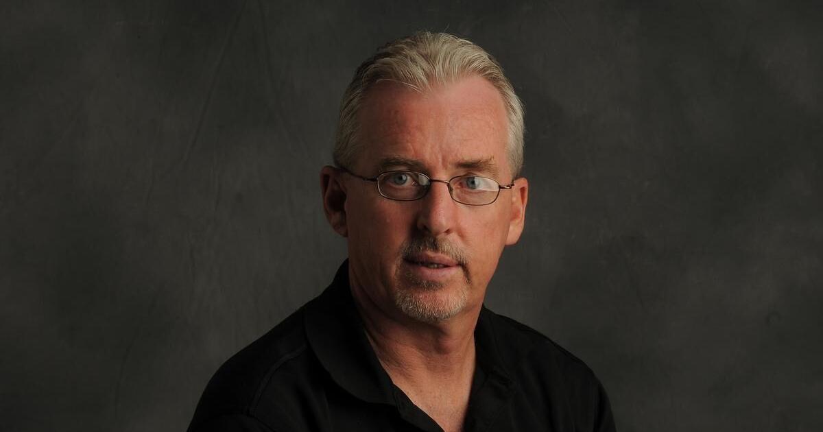 Award-winning Spec reporter Steve Buist receives honorary degree from ...