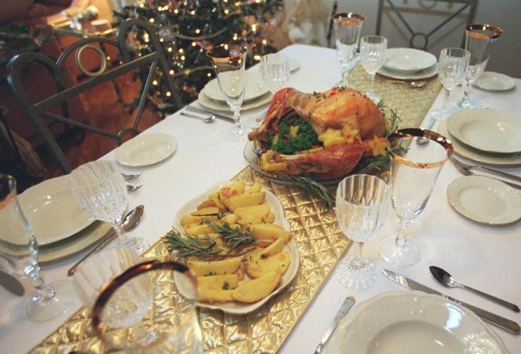 Turkey dinners to go: How to order holiday meals in Hamilton