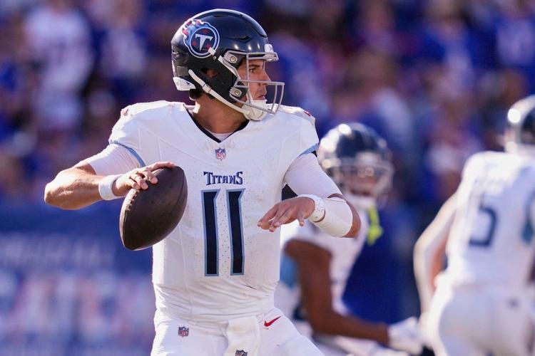Signing of veteran backup Brandon Allen points to the Titans using No ...