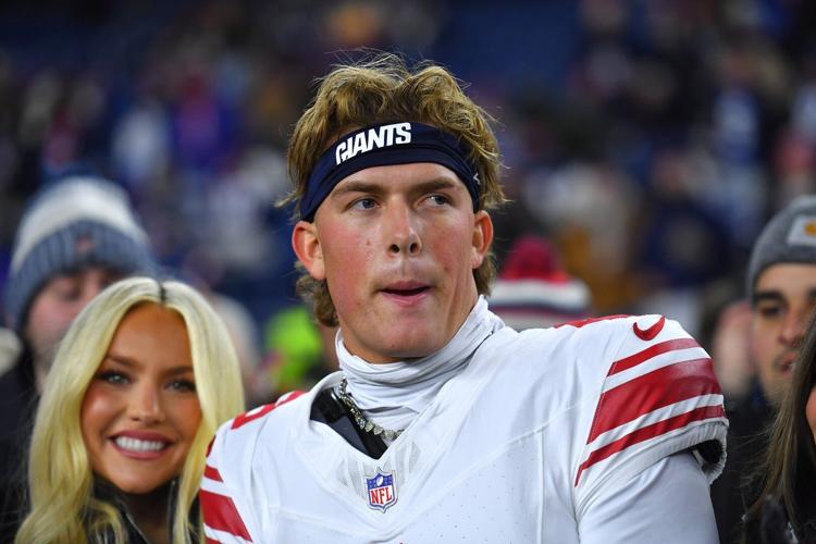 Giants QB Jaxson Dart wants to run like Patrick Mahomes and Josh Allen ...