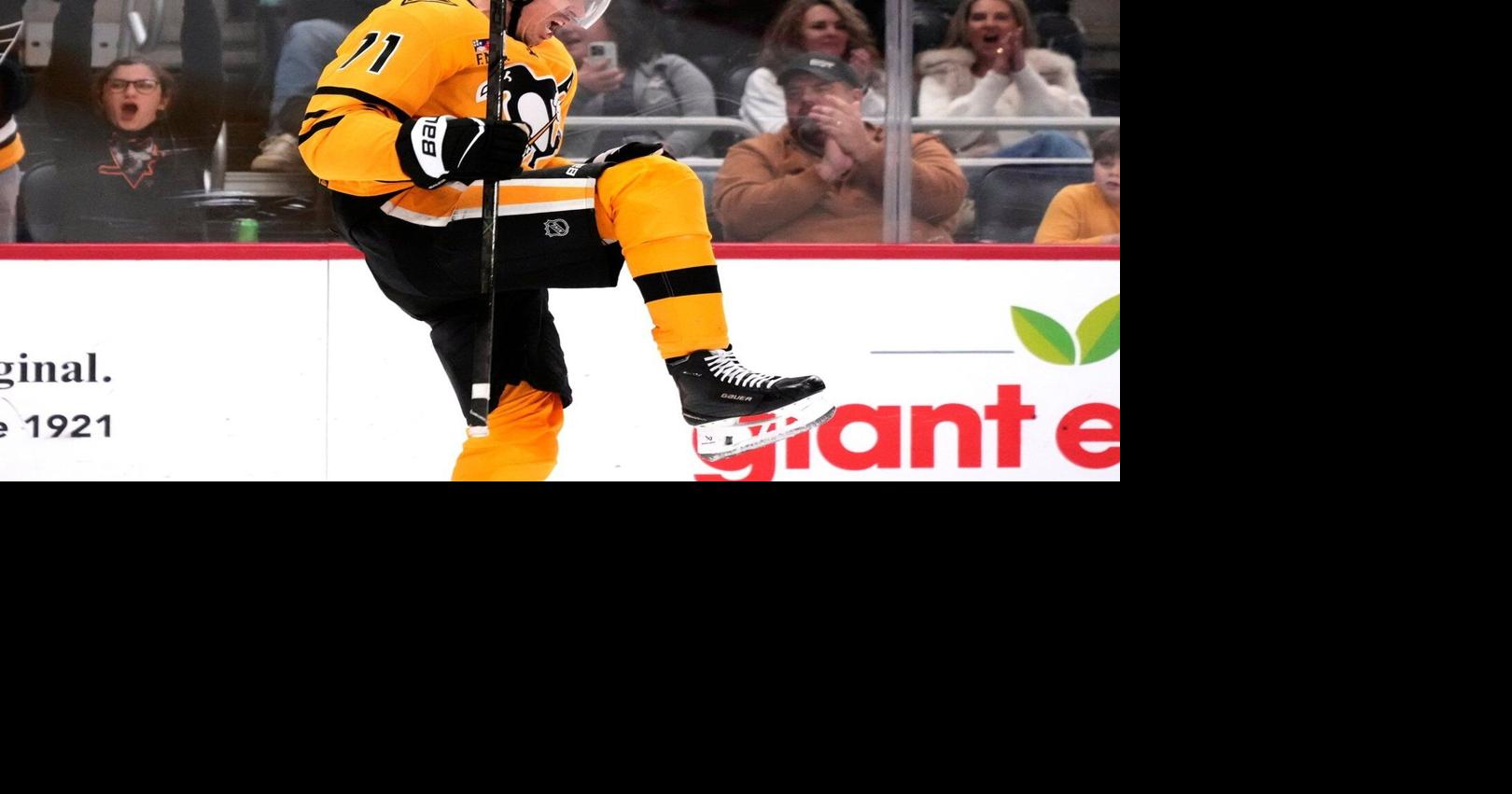 Malkin scores in return from injury, Penguins beat Devils 4-1