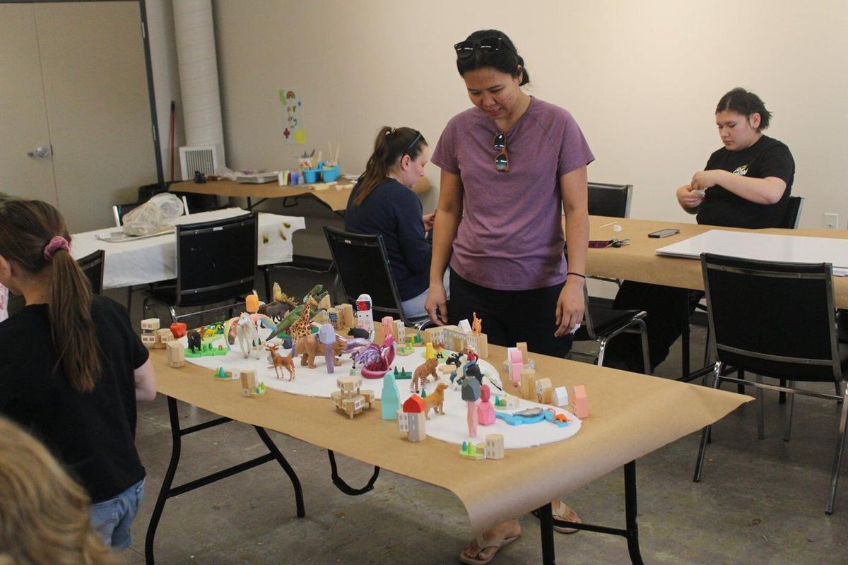 Free Art Day explores animals and clay at the Mann