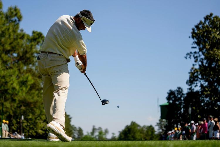 At a warm, dry Augusta National, the scores keep getting ... lower?