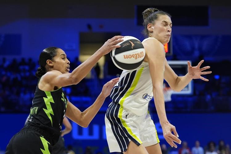 Diggins-Smith and Loyd combine for 40 points, Storm hand Wings a 6th ...