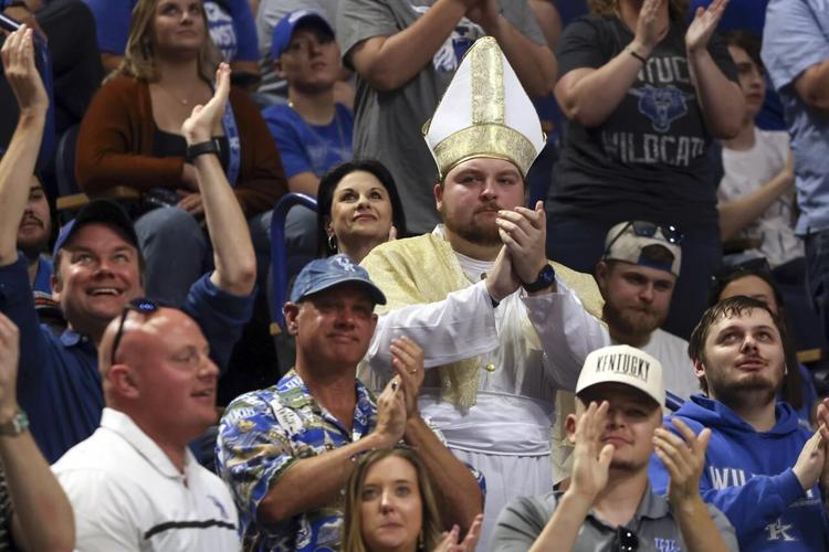 Mark Pope introduced as Kentucky's coach, affirms expectation that 'We ...