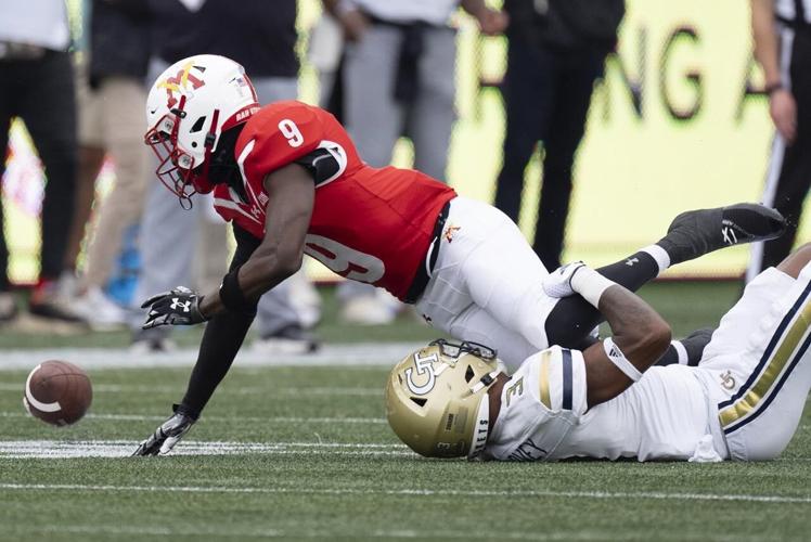 Haynes King throws 3 TD passes as Georgia Tech routs VMI 59-7