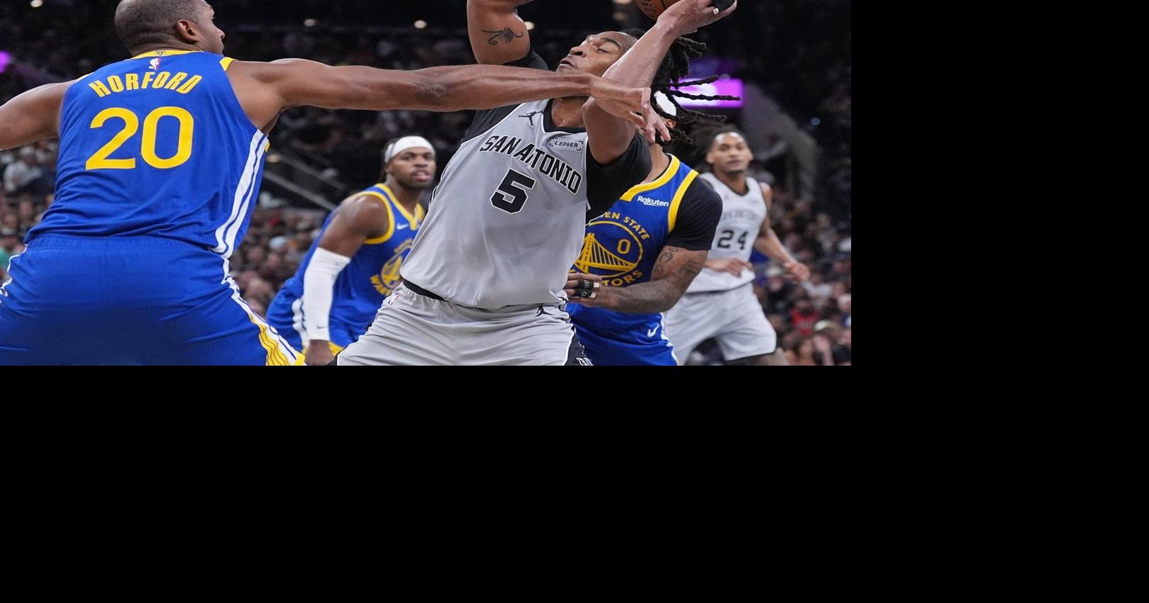 Castle out 2-3 weeks with left hip flexor strain, joining Wembanyama on ...