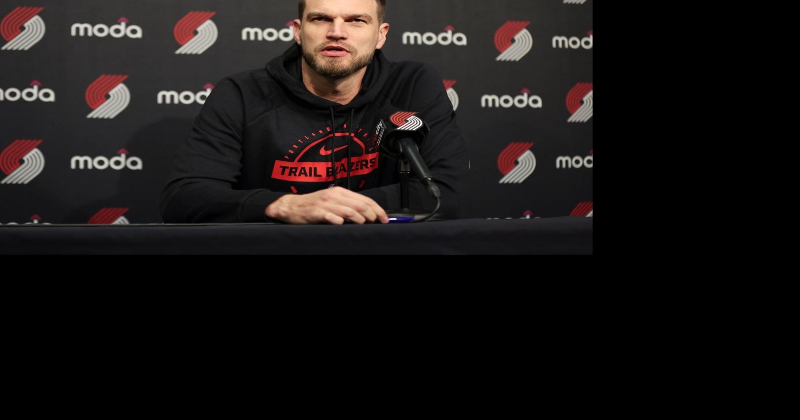 Trail Blazers take to the court for the first time after coach Chauncey ...