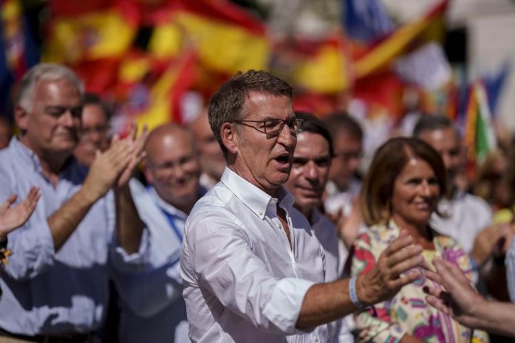 Why Spain's conservative leader is a long shot to become prime minister ...