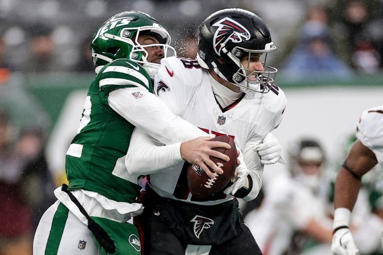 Nick Folk's 56-yard field goal on final play lifts Jets to 27-24 win ...