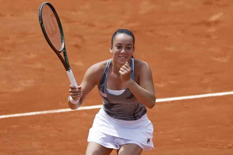 American Kaylan Bigun wins French Open junior boys' title. Czech Tereza ...