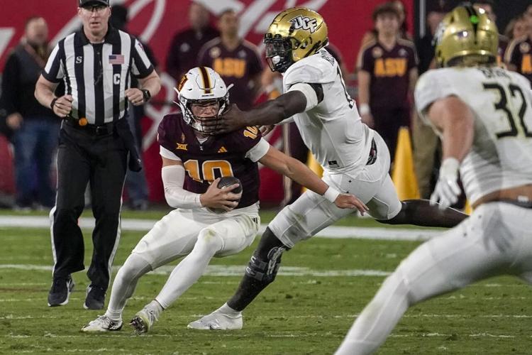 Sam Leavitt's 3 TD passes help Arizona State beat UCF 35-31