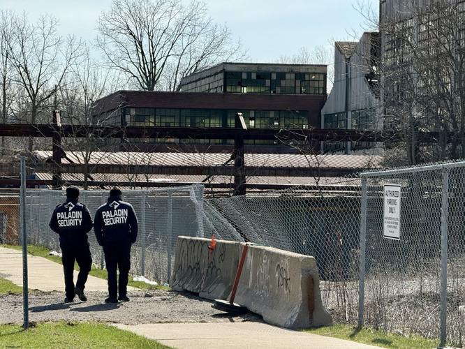 Hamilton police say teen fell through Westinghouse roof