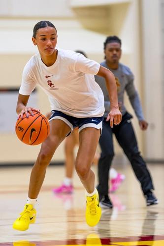 No. 18 USC's Jazzy Davidson heads list of potential impact freshmen in ...