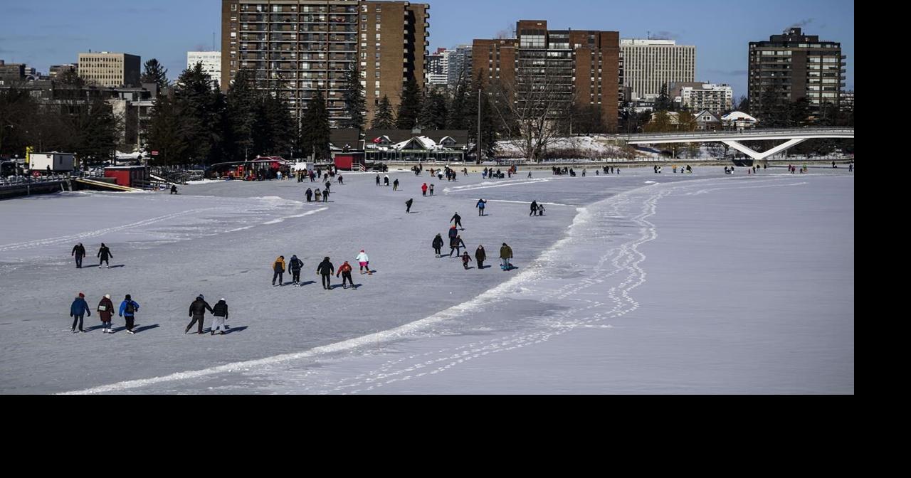 Ottawa skaters take advantage of Rideau Canal’s partial opening while ...