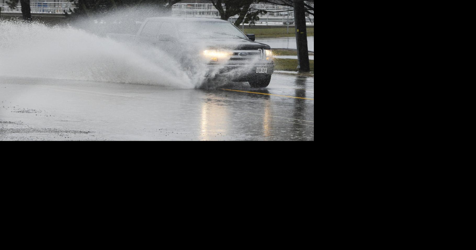 Spring storm brings strong winds, rain and snow to Hamilton