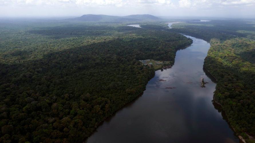 Venezuela's leader to defend her country's claim over mineral-rich ...