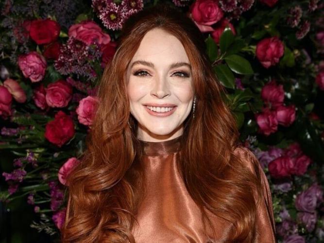 Lindsay Lohan and cosmetic surgery buzz in Our Little Secret