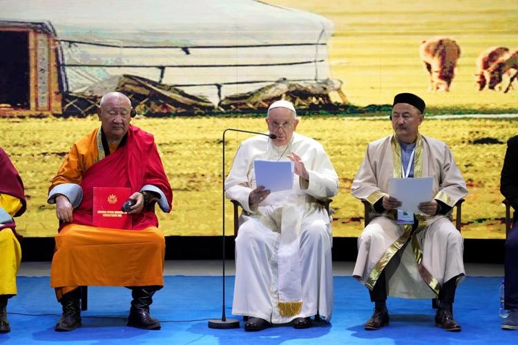 Pope gives 'noble' Chinese people a shoutout at Mass in Mongolia in bid ...