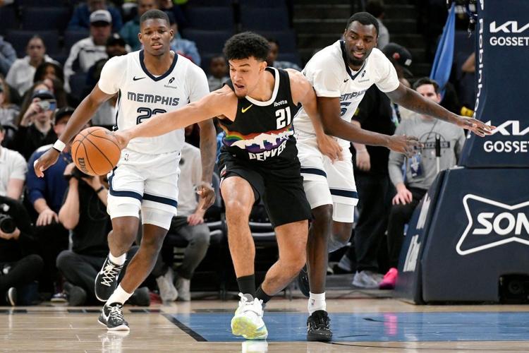 Jamal Murray, Peyton Watson help Nuggets hold off a late push by ...