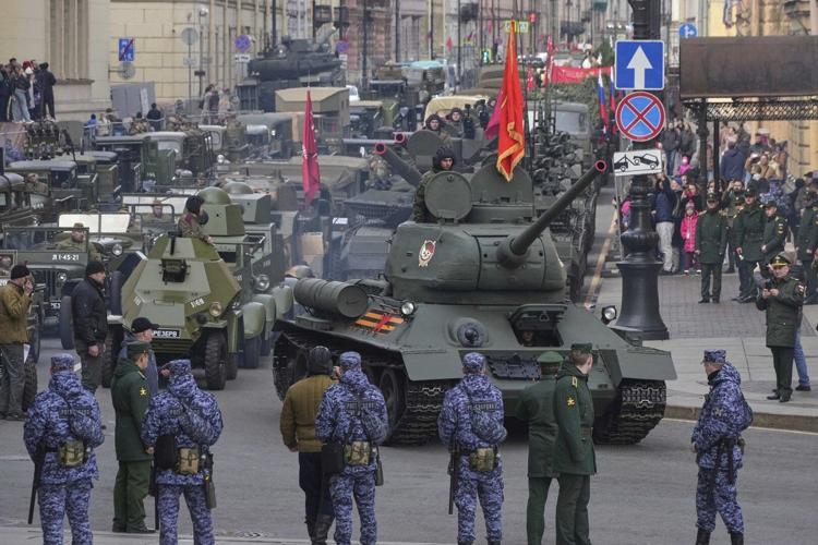 PHOTO COLLECTION: Russia Victory Day Parade Rehearsal