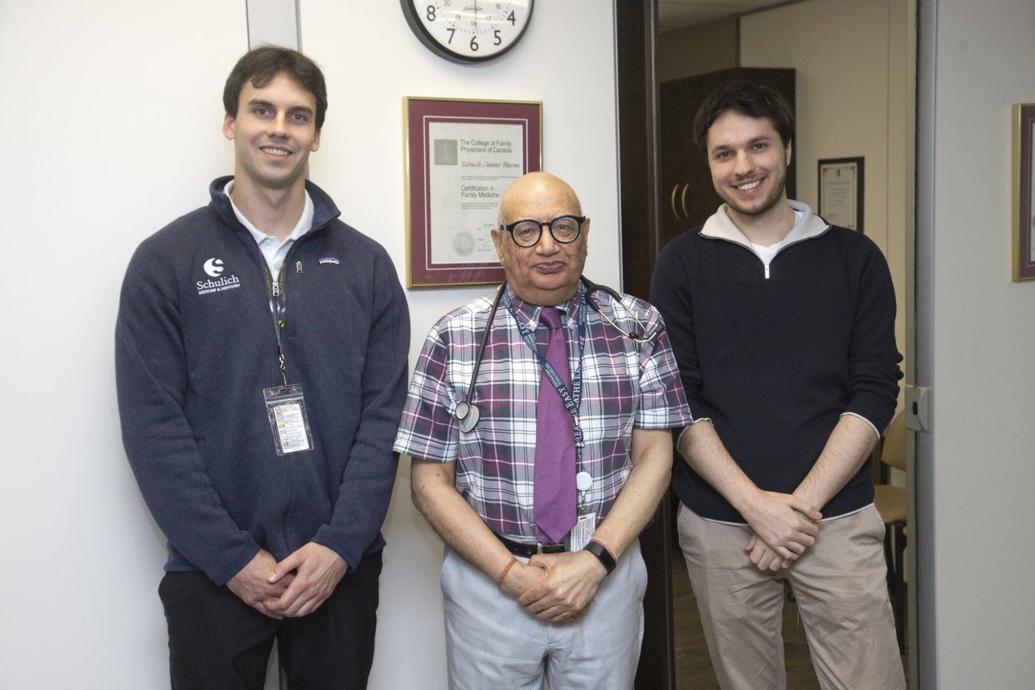 Learning the Ropes in a Rural Setting: Western Med Students Complete ...