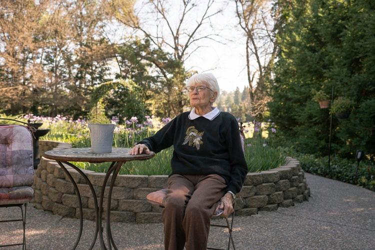 WWII nurses who dodged bullets and saved lives deserve Congressional ...