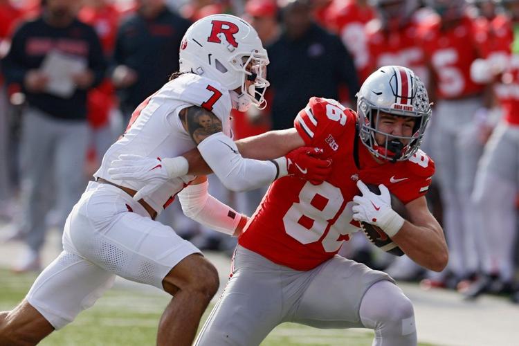 Top-ranked Ohio State pulls away in 2nd half for 42-9 victory over ...