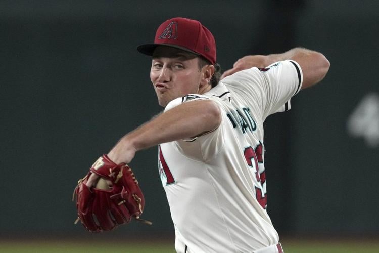 Robbie Ray throws a complete game, Giants beat Diamondbacks 7-2 to ...